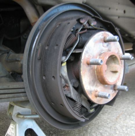 2003 ext cab s10 rear brake drum help - Chevy Message Forum ...