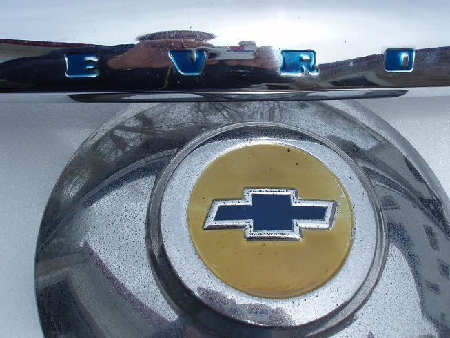 1950 hubcap colors - Chevy Message Forum - Restoration and Repair Help
